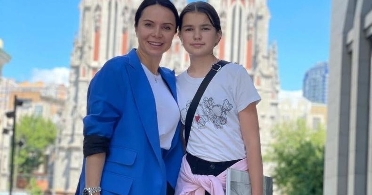 Подкопаєва показала фото із випускного старшої доньки - IVONA.UA