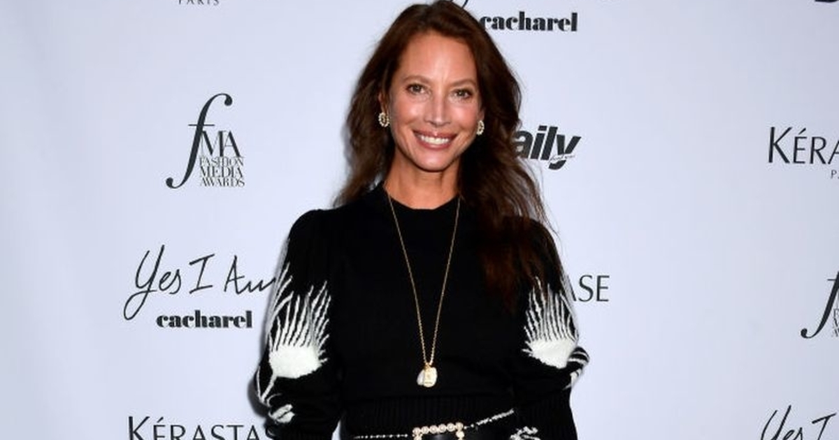 «Люблю та ціную»: Супермодель Крісті Тарлінгтон показала фото з чоловіком у день його 55-річчя ...