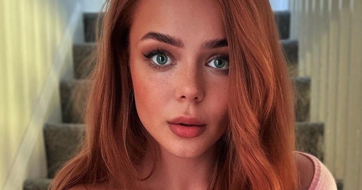 Алина Гросу впечатлила публику фигурой на спортивных фото в коротком топе - IVONA.UA