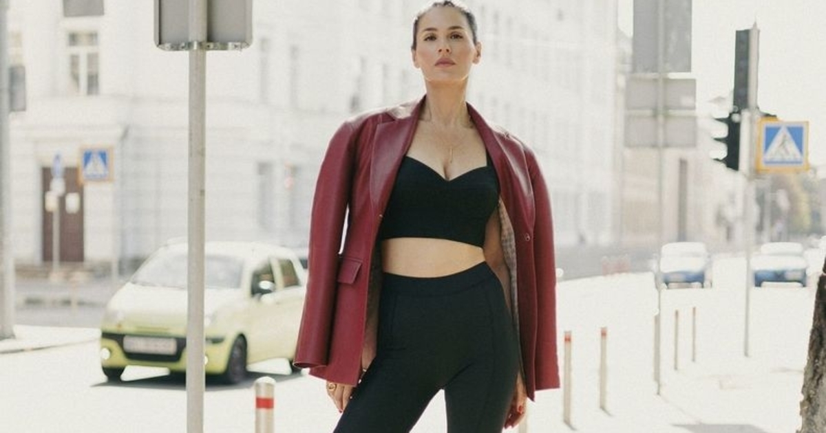 Ефросинина ответила на хейт из-за ее откровенных нарядов в 45 лет - IVONA.UA