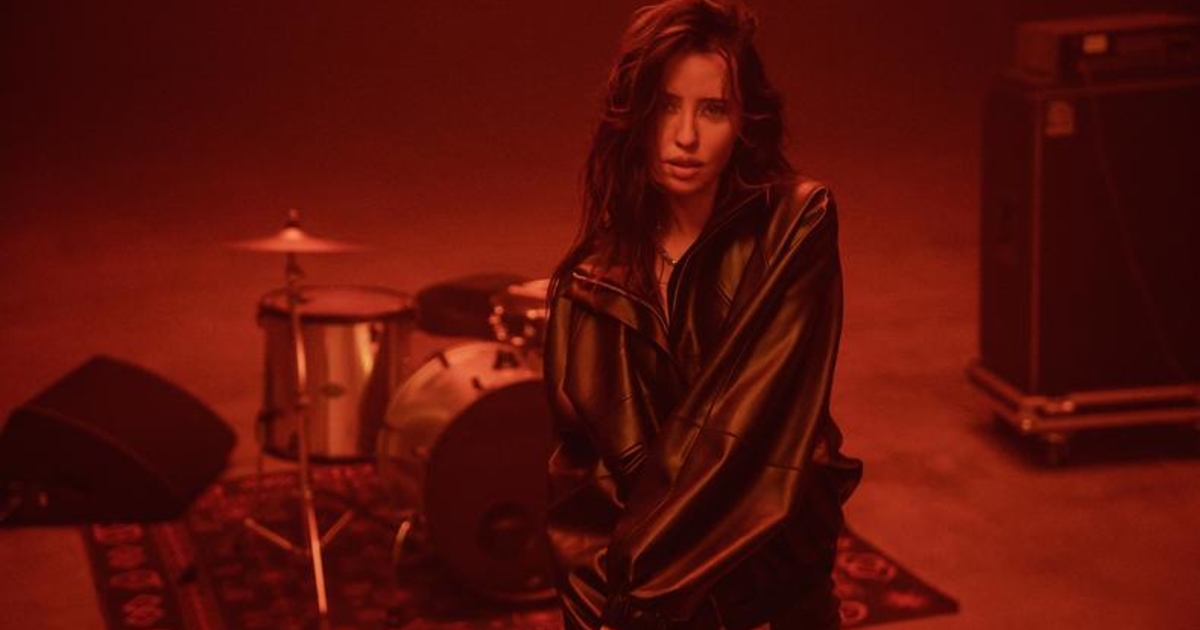 Песня «Мураками» от DOROFEEVA стала официальным саундтреком к фильму «Песики» - IVONA.UA